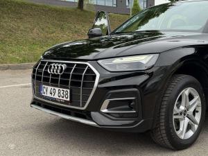 Melns Audi Q5 2021 Jonava, ar dzinēja tilpumu 2.00 L un nobraukumu 260 tūkst. km par 23950 €, foto 29 vietnē AUTOMOTO.COM.LV