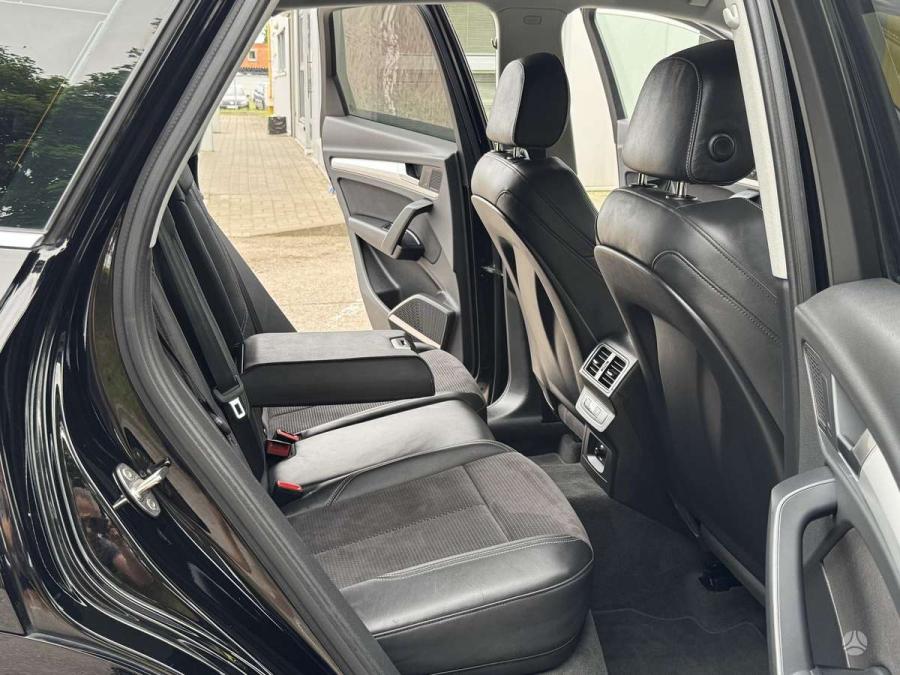 Melns Audi Q5 2021 Jonava, ar dzinēja tilpumu 2.00 L un nobraukumu 260 tūkst. km par 23950 €, foto 31 vietnē AUTOMOTO.COM.LV