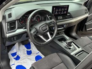 Melns Audi Q5 2021 Jonava, ar dzinēja tilpumu 2.00 L un nobraukumu 260 tūkst. km par 23950 €, foto 40 vietnē AUTOMOTO.COM.LV