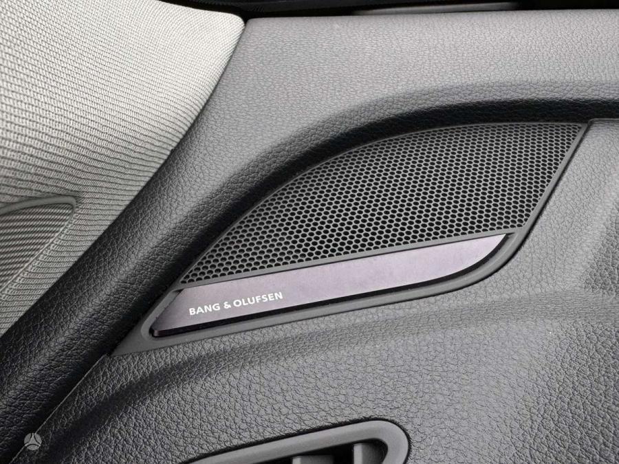 Melns Audi Q5 2021 Jonava, ar dzinēja tilpumu 2.00 L un nobraukumu 260 tūkst. km par 23950 €, foto 42 vietnē AUTOMOTO.COM.LV