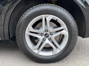 Melns Audi Q5 2021 Jonava, ar dzinēja tilpumu 2.00 L un nobraukumu 260 tūkst. km par 23950 €, foto 44 vietnē AUTOMOTO.COM.LV