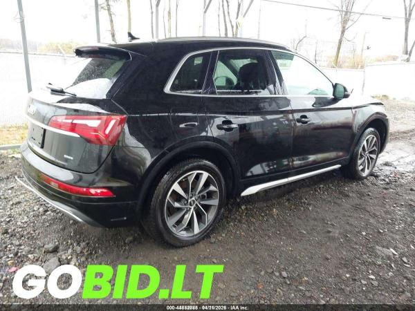 Black Audi Q5 2021 in Siauliai, with an engine capacity of 1.98 L and mileage of 96 thousand km for 19800 €, photo 4 on AUTOMOTO.COM.LV