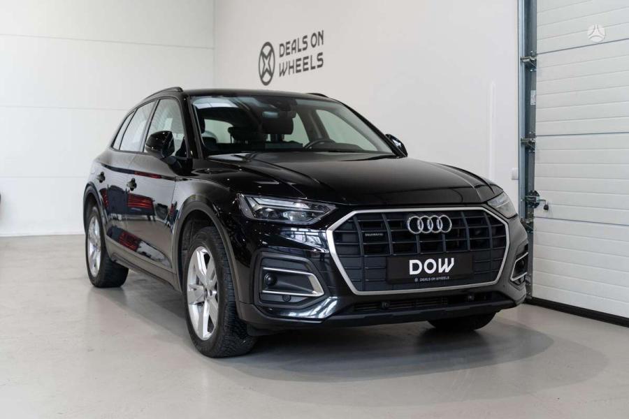 Melns Audi Q5 2021 Viļņa, ar dzinēja tilpumu 1.98 L un nobraukumu 122 tūkst. km par 34900 €, foto 1 vietnē AUTOMOTO.COM.LV