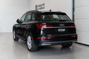 Melns Audi Q5 2021 Viļņa, ar dzinēja tilpumu 1.98 L un nobraukumu 122 tūkst. km par 34900 €, foto 7 vietnē AUTOMOTO.COM.LV