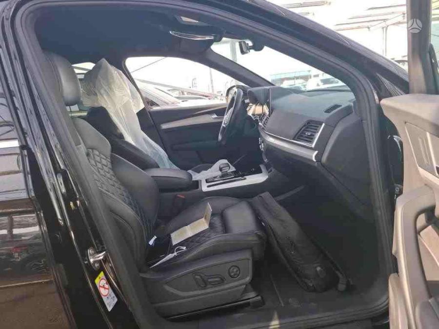 Melns Audi Q5 2021 Viļņa, ar dzinēja tilpumu 1.97 L un nobraukumu 195 tūkst. km par 25300 €, foto 7 vietnē AUTOMOTO.COM.LV