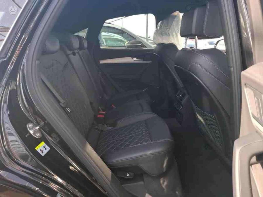 Melns Audi Q5 2021 Viļņa, ar dzinēja tilpumu 1.97 L un nobraukumu 195 tūkst. km par 25300 €, foto 8 vietnē AUTOMOTO.COM.LV