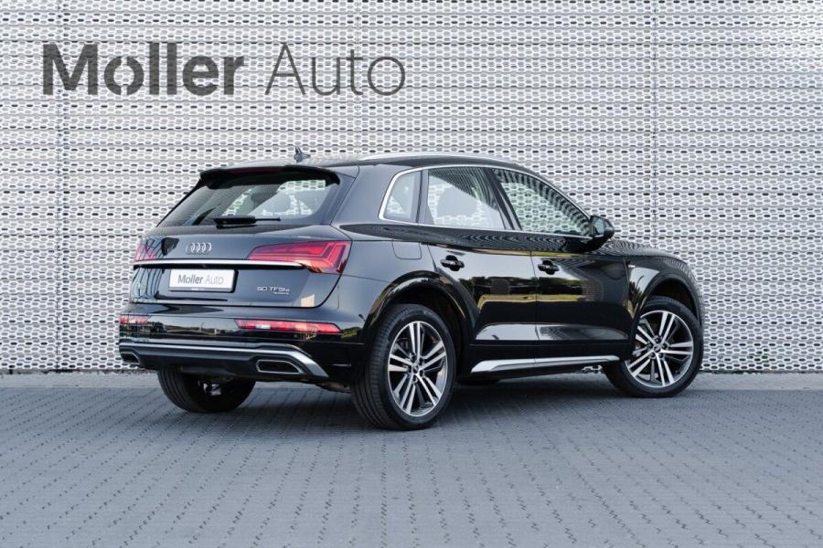 Black Audi Q5 2021 in Marupe, with an engine capacity of 2.00 L and mileage of 116 thousand km for 31400 €, photo 5 on AUTOMOTO.COM.LV
