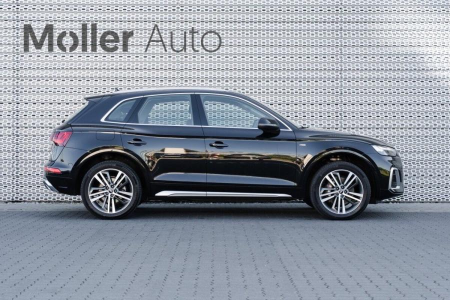 Black Audi Q5 2021 in Marupe, with an engine capacity of 2.00 L and mileage of 116 thousand km for 31400 €, photo 6 on AUTOMOTO.COM.LV
