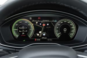Black Audi Q5 2021 in Marupe, with an engine capacity of 2.00 L and mileage of 116 thousand km for 31400 €, photo 18 on AUTOMOTO.COM.LV