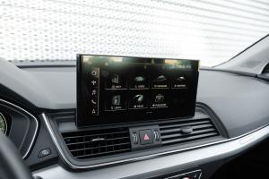 Black Audi Q5 2021 in Marupe, with an engine capacity of 2.00 L and mileage of 116 thousand km for 31400 €, photo 26 on AUTOMOTO.COM.LV