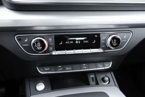 Black Audi Q5 2021 in Marupe, with an engine capacity of 2.00 L and mileage of 116 thousand km for 31400 €, photo 28 on AUTOMOTO.COM.LV