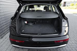Black Audi Q5 2021 in Marupe, with an engine capacity of 2.00 L and mileage of 116 thousand km for 31400 €, photo 34 on AUTOMOTO.COM.LV