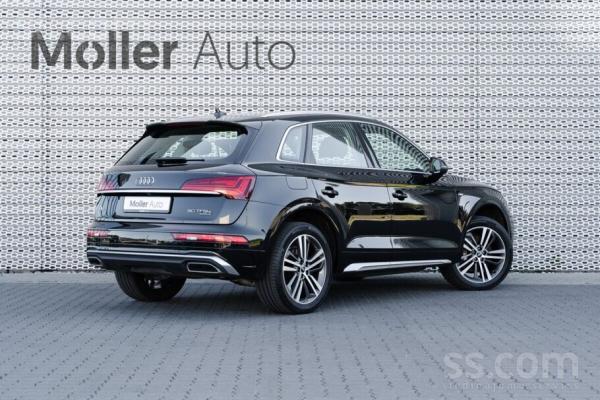 Melns Audi Q5 2021 Rīga, ar dzinēja tilpumu 2.00 L un nobraukumu 116 tūkst. km par 31400 €, foto 4 vietnē AUTOMOTO.COM.LV