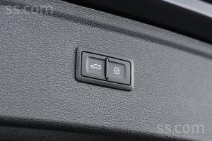 Черный Ауди Ку 5 2021 в Рига, объемом двигателя 2.00 л и пробегом 116 тыс. км за 31400 €, фото 36 на AUTOMOTO.COM.LV