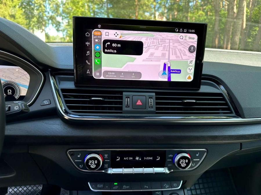 Melns Audi Q5 2021 Viļņa, ar dzinēja tilpumu 1.98 L un nobraukumu 64 tūkst. km par 35300 €, foto 13 vietnē AUTOMOTO.COM.LV