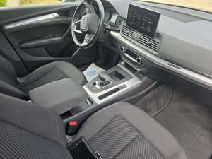 Melns Audi Q5 2021 Tauragė, ar dzinēja tilpumu 1.97 L un nobraukumu 157 tūkst. km par 20500 €, foto 8 vietnē AUTOMOTO.COM.LV