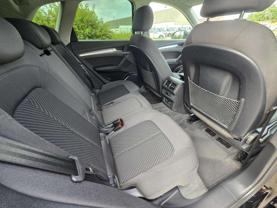Melns Audi Q5 2021 Tauragė, ar dzinēja tilpumu 1.97 L un nobraukumu 157 tūkst. km par 20500 €, foto 9 vietnē AUTOMOTO.COM.LV