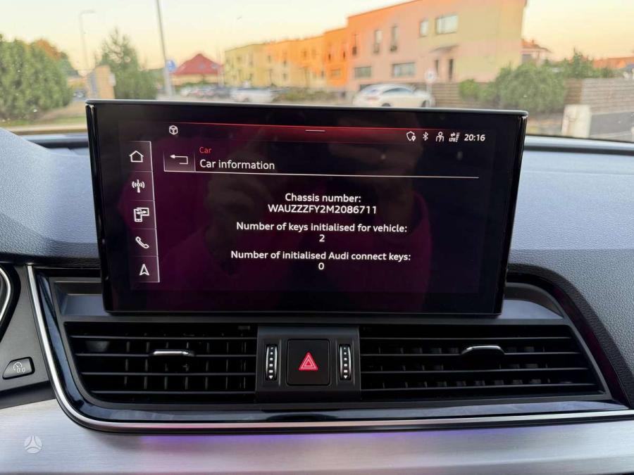 Черный Ауди Ку 5 2021 в Таураге, объемом двигателя 1.98 л и пробегом 195 тыс. км за 29900 €, фото 31 на AUTOMOTO.COM.LV