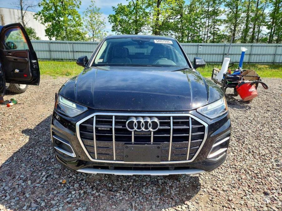 Black Audi Q5 2021 in Vilnius, with an engine capacity of 1.98 L and mileage of 77 thousand km for 21175 €, photo 6 on AUTOMOTO.COM.LV