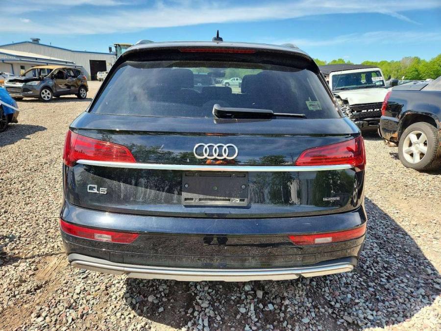 Black Audi Q5 2021 in Vilnius, with an engine capacity of 1.98 L and mileage of 77 thousand km for 21175 €, photo 7 on AUTOMOTO.COM.LV
