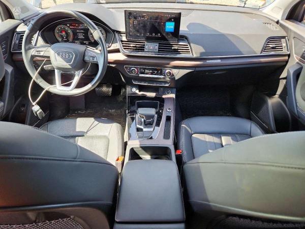 Melns Audi Q5 2021 Viļņa, ar dzinēja tilpumu 1.98 L un nobraukumu 77 tūkst. km par 21175 €, foto 9 vietnē AUTOMOTO.COM.LV