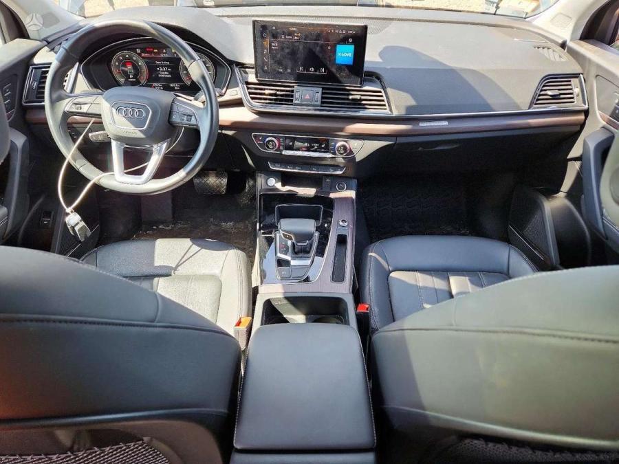 Black Audi Q5 2021 in Vilnius, with an engine capacity of 1.98 L and mileage of 77 thousand km for 21175 €, photo 9 on AUTOMOTO.COM.LV