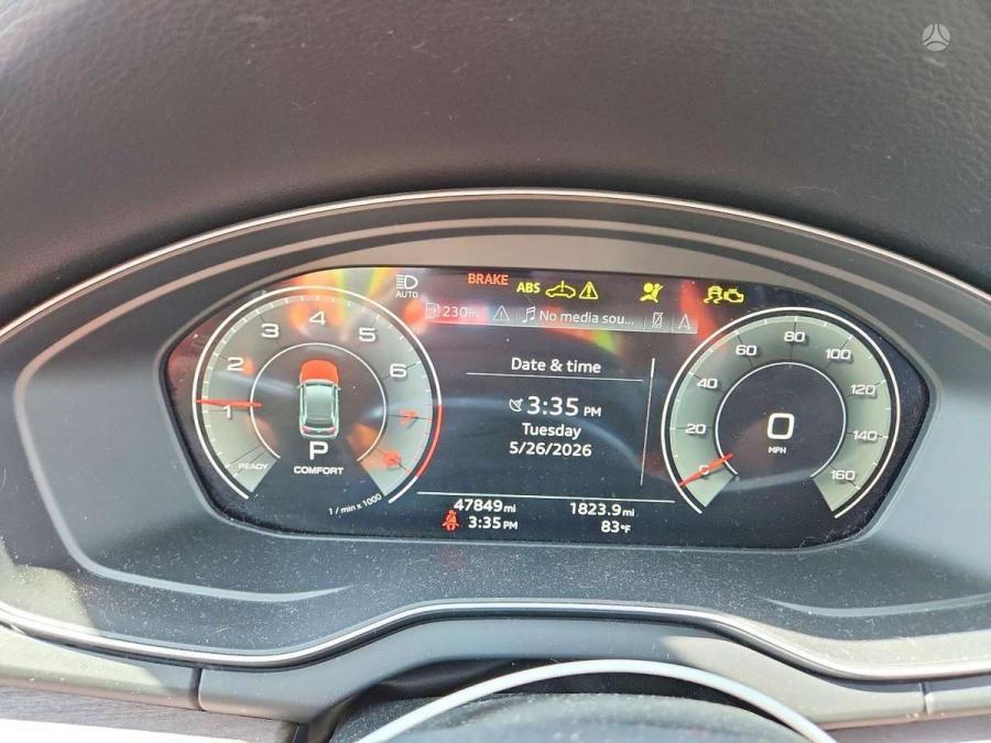 Black Audi Q5 2021 in Vilnius, with an engine capacity of 1.98 L and mileage of 77 thousand km for 21175 €, photo 10 on AUTOMOTO.COM.LV