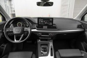 Black Audi Q5 2021 in Vilnius, with an engine capacity of 1.98 L and mileage of 121 thousand km for 30850 €, photo 14 on AUTOMOTO.COM.LV