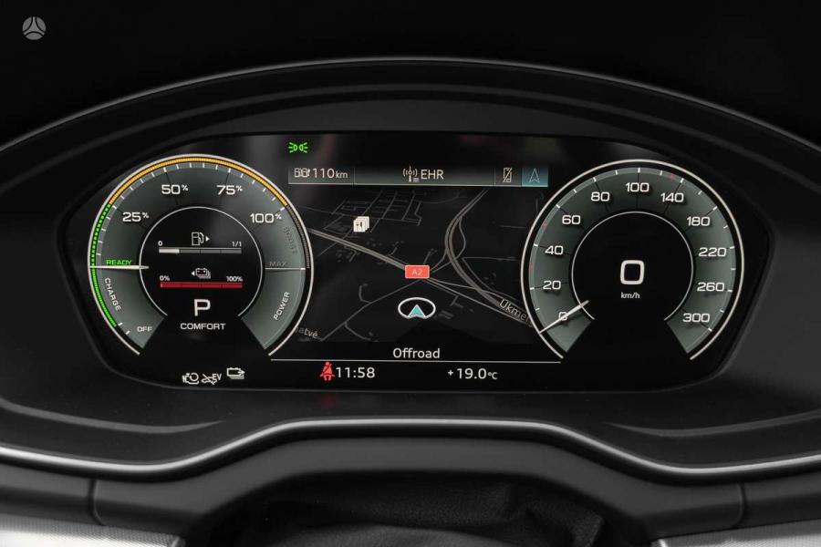 Black Audi Q5 2021 in Vilnius, with an engine capacity of 1.98 L and mileage of 121 thousand km for 30850 €, photo 19 on AUTOMOTO.COM.LV
