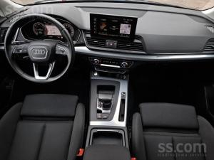 Black Audi Q5 2022 in Riga, with an engine capacity of 2.00 L and mileage of 52 thousand km for 14770 €, photo 7 on AUTOMOTO.COM.LV