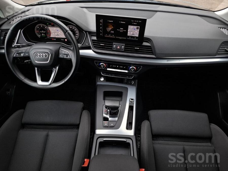 Black Audi Q5 2022 in Riga, with an engine capacity of 2.00 L and mileage of 52 thousand km for 14770 €, photo 7 on AUTOMOTO.COM.LV