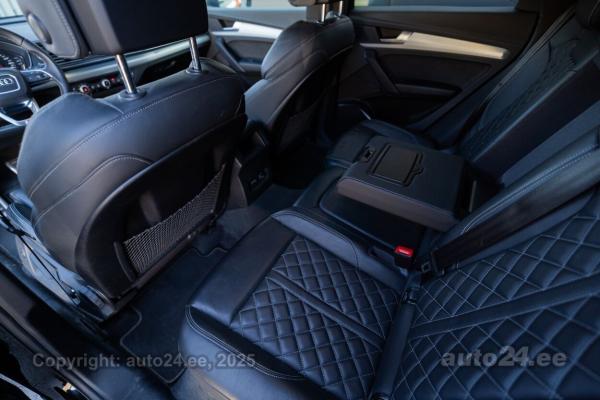 Black Audi Q5 2022 in Tallinn, with an engine capacity of 2.00 L and mileage of 128 thousand km for 34999 €, photo 11 on AUTOMOTO.COM.LV