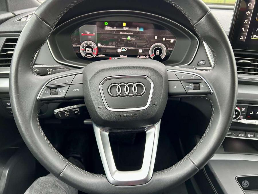 Black Audi Q5 2022 in Kaunas, with an engine capacity of 2.00 L and mileage of 59 thousand km for 36900 €, photo 15 on AUTOMOTO.COM.LV