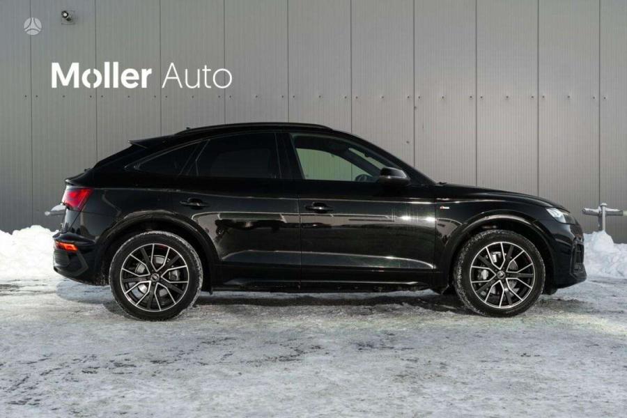 Black Audi Q5 2022 in Vilnius, with an engine capacity of 2.00 L and mileage of 64 thousand km for 39500 €, photo 7 on AUTOMOTO.COM.LV