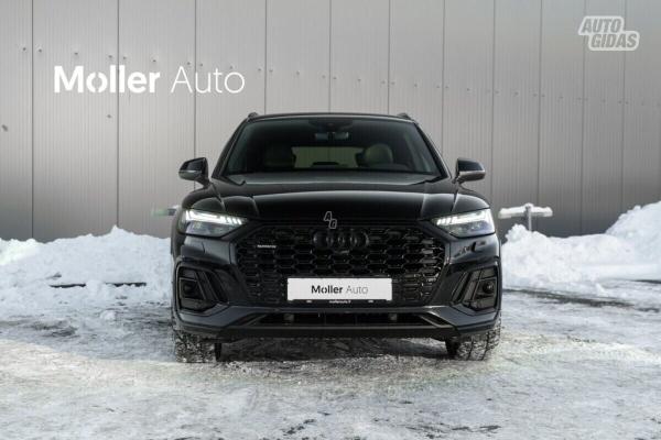 Melns Audi Q5 2022 Viļņa, ar dzinēja tilpumu 2.00 L un nobraukumu 64 tūkst. km par 39500 €, foto 4 vietnē AUTOMOTO.COM.LV