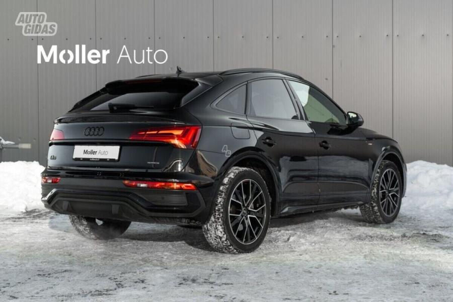 Melns Audi Q5 2022 Viļņa, ar dzinēja tilpumu 2.00 L un nobraukumu 64 tūkst. km par 39500 €, foto 6 vietnē AUTOMOTO.COM.LV
