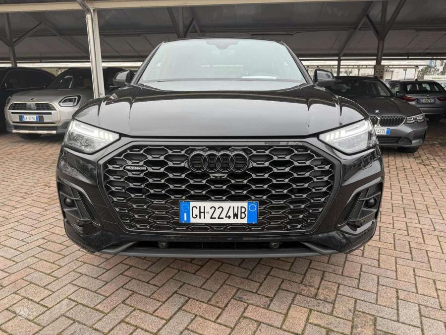 Melns Audi Q5 2022 Šauļi, ar dzinēja tilpumu 2.00 L un nobraukumu 147 tūkst. km par 32500 €, foto 2 vietnē AUTOMOTO.COM.LV
