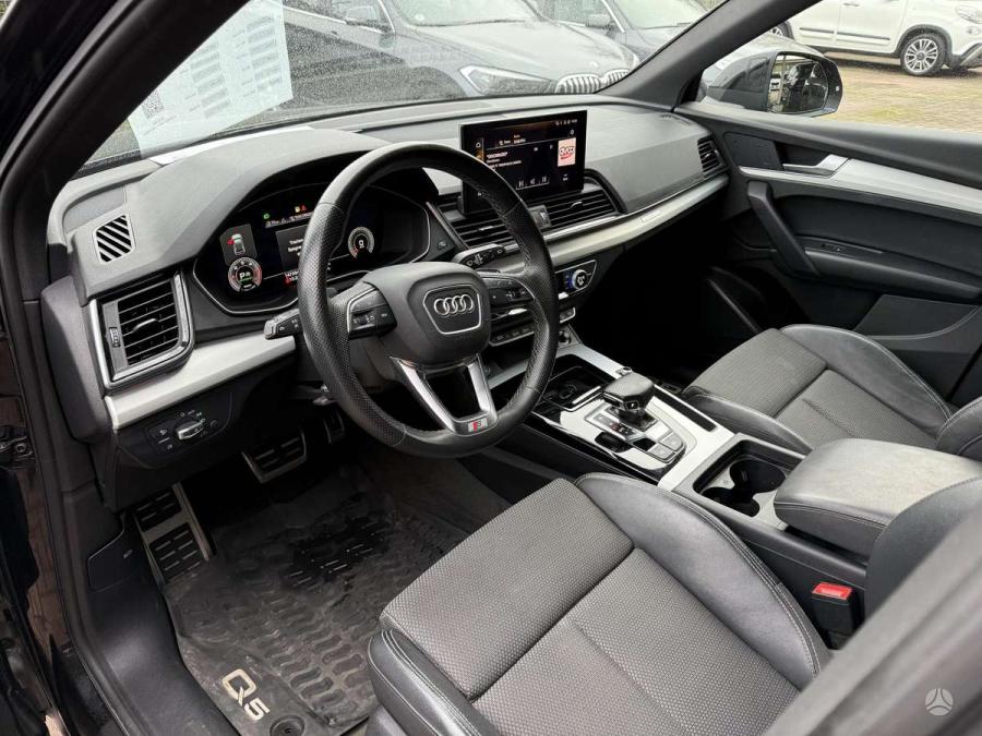 Melns Audi Q5 2022 Šauļi, ar dzinēja tilpumu 2.00 L un nobraukumu 147 tūkst. km par 32500 €, foto 9 vietnē AUTOMOTO.COM.LV