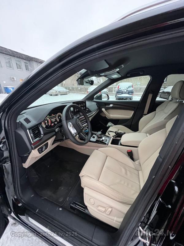 Black Audi Q5 2022 in Turi, with an engine capacity of 2.00 L and mileage of 81 thousand km for 44900 €, photo 11 on AUTOMOTO.COM.LV
