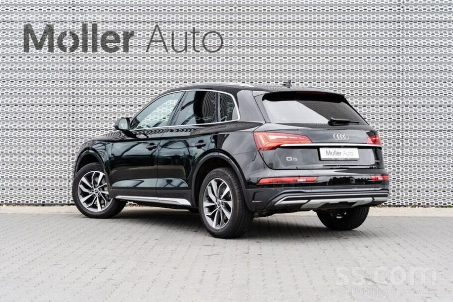 Black Audi Q5 2022 in Riga, with an engine capacity of 2.00 L and mileage of 135 thousand km for 33250 €, photo 4 on AUTOMOTO.COM.LV