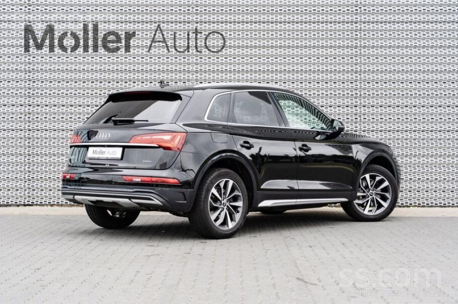 Black Audi Q5 2022 in Riga, with an engine capacity of 2.00 L and mileage of 135 thousand km for 33250 €, photo 5 on AUTOMOTO.COM.LV