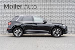 Black Audi Q5 2022 in Riga, with an engine capacity of 2.00 L and mileage of 135 thousand km for 33250 €, photo 6 on AUTOMOTO.COM.LV