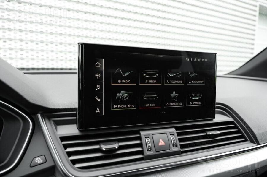 Black Audi Q5 2022 in Riga, with an engine capacity of 2.00 L and mileage of 135 thousand km for 33250 €, photo 19 on AUTOMOTO.COM.LV