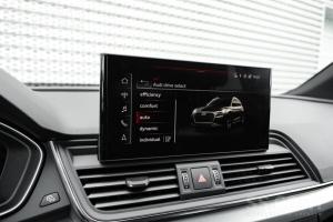 Black Audi Q5 2022 in Riga, with an engine capacity of 2.00 L and mileage of 135 thousand km for 33250 €, photo 21 on AUTOMOTO.COM.LV