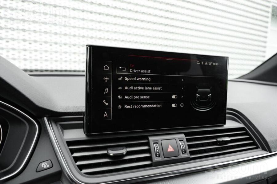 Black Audi Q5 2022 in Riga, with an engine capacity of 2.00 L and mileage of 135 thousand km for 33250 €, photo 22 on AUTOMOTO.COM.LV