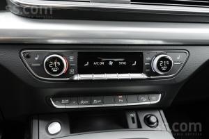 Black Audi Q5 2022 in Riga, with an engine capacity of 2.00 L and mileage of 135 thousand km for 33250 €, photo 24 on AUTOMOTO.COM.LV