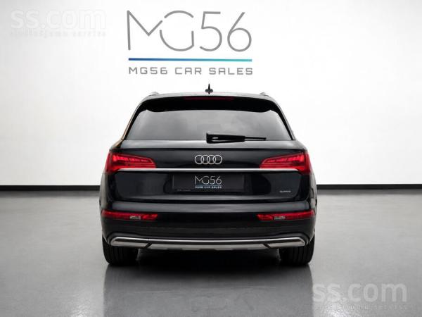 Black Audi Q5 2022 in Riga, with an engine capacity of 2.00 L and mileage of 163 thousand km for 31900 €, photo 6 on AUTOMOTO.COM.LV