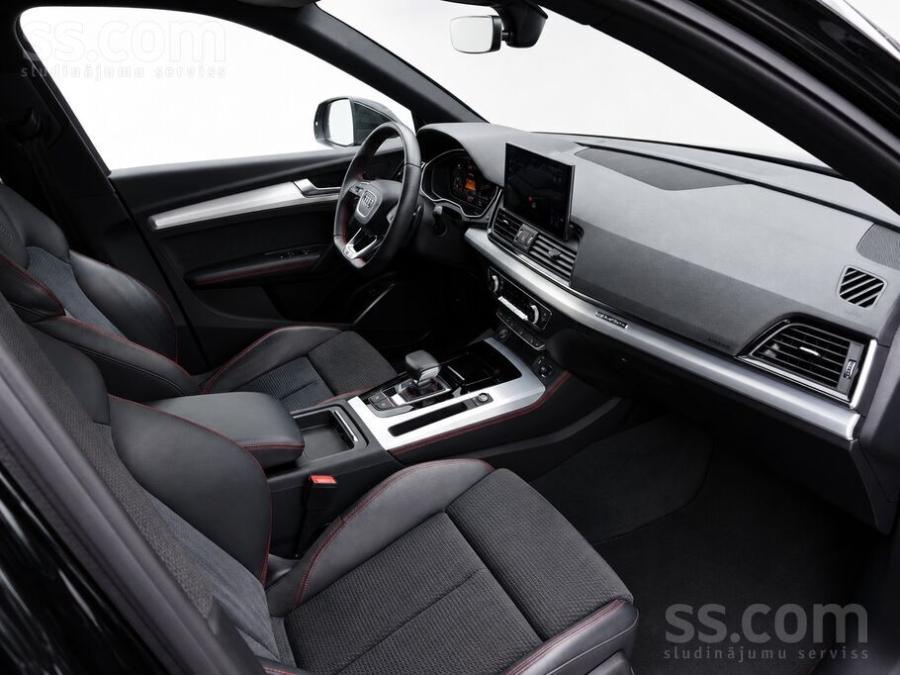 Black Audi Q5 2022 in Riga, with an engine capacity of 2.00 L and mileage of 163 thousand km for 31900 €, photo 10 on AUTOMOTO.COM.LV