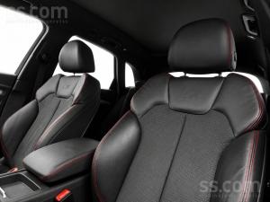 Black Audi Q5 2022 in Riga, with an engine capacity of 2.00 L and mileage of 163 thousand km for 31900 €, photo 13 on AUTOMOTO.COM.LV