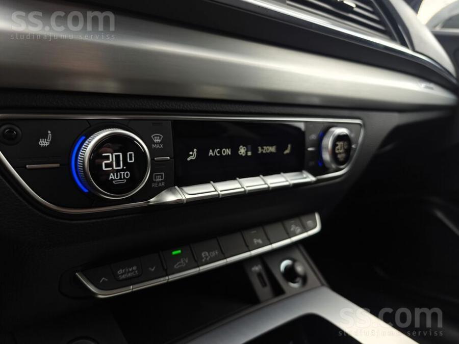 Black Audi Q5 2022 in Riga, with an engine capacity of 2.00 L and mileage of 163 thousand km for 31900 €, photo 16 on AUTOMOTO.COM.LV